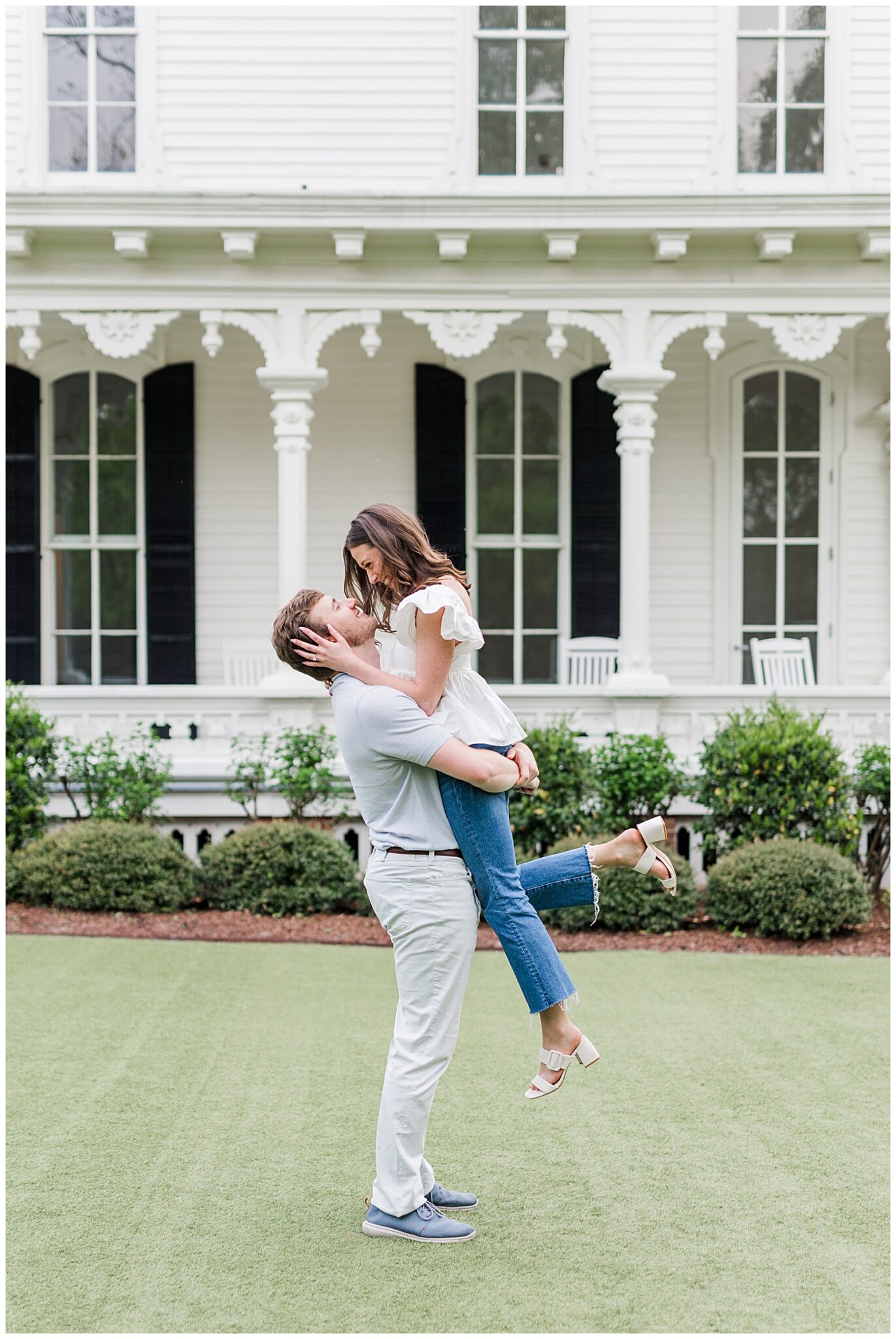 Amber + Tyler | Merrimon-Wynne House & Downtown Raleigh Engagement ...